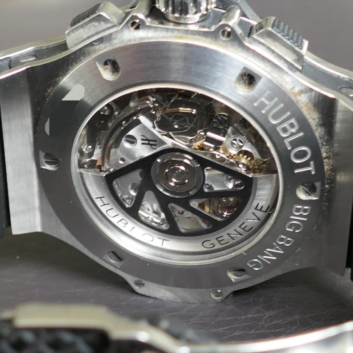 Découvrez les montres Hublot : Histoire, Modèles Populaires & Avis ...