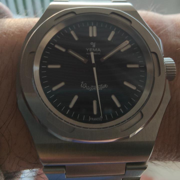 Yema Wristmaster Traveller Micro-Rotor - Guide d'Achat, Prix et Avis ...