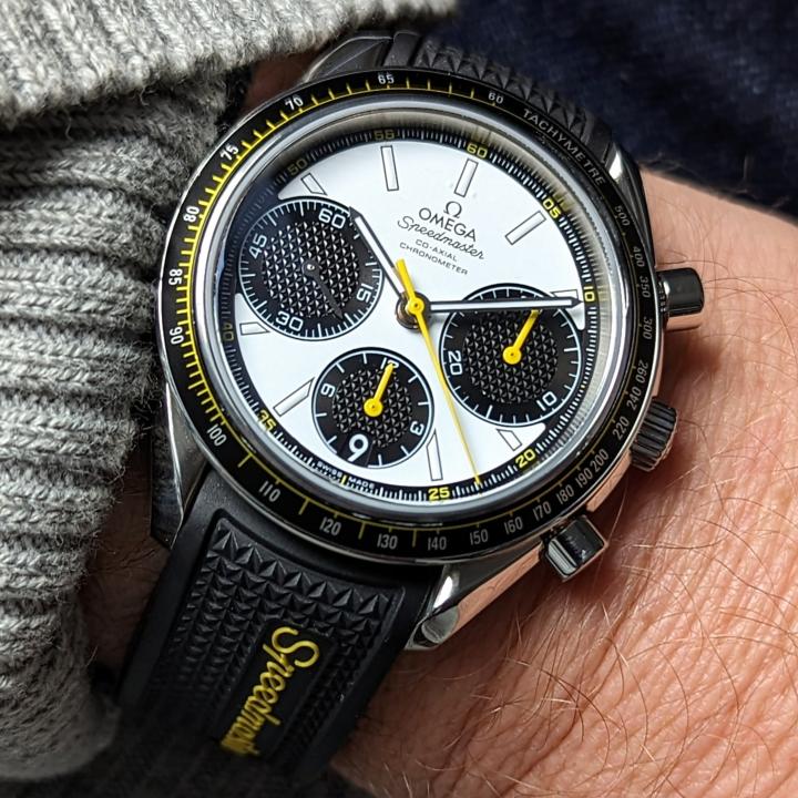 Omega Speedmaster Racing Co-Axial Master Chronometer Chronograph - Main ...